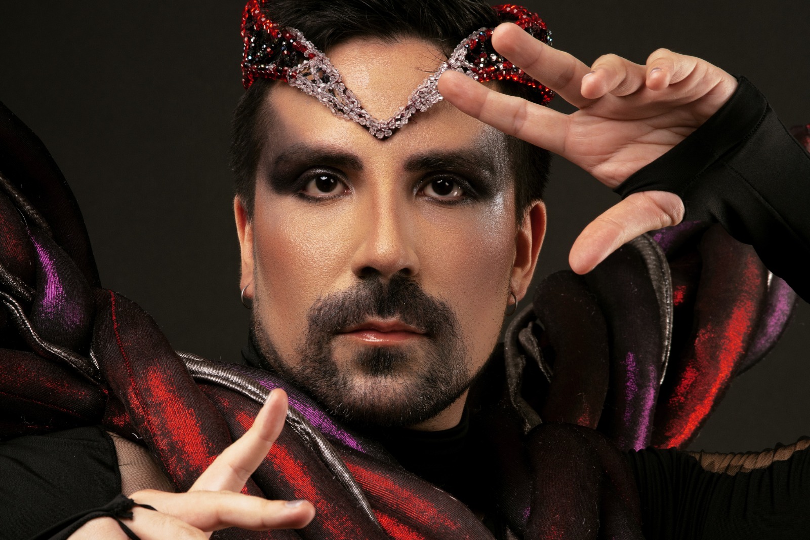 Kamalo Plute presenta su EP ‘Orígenes’, un viaje introspectivo a sus ...