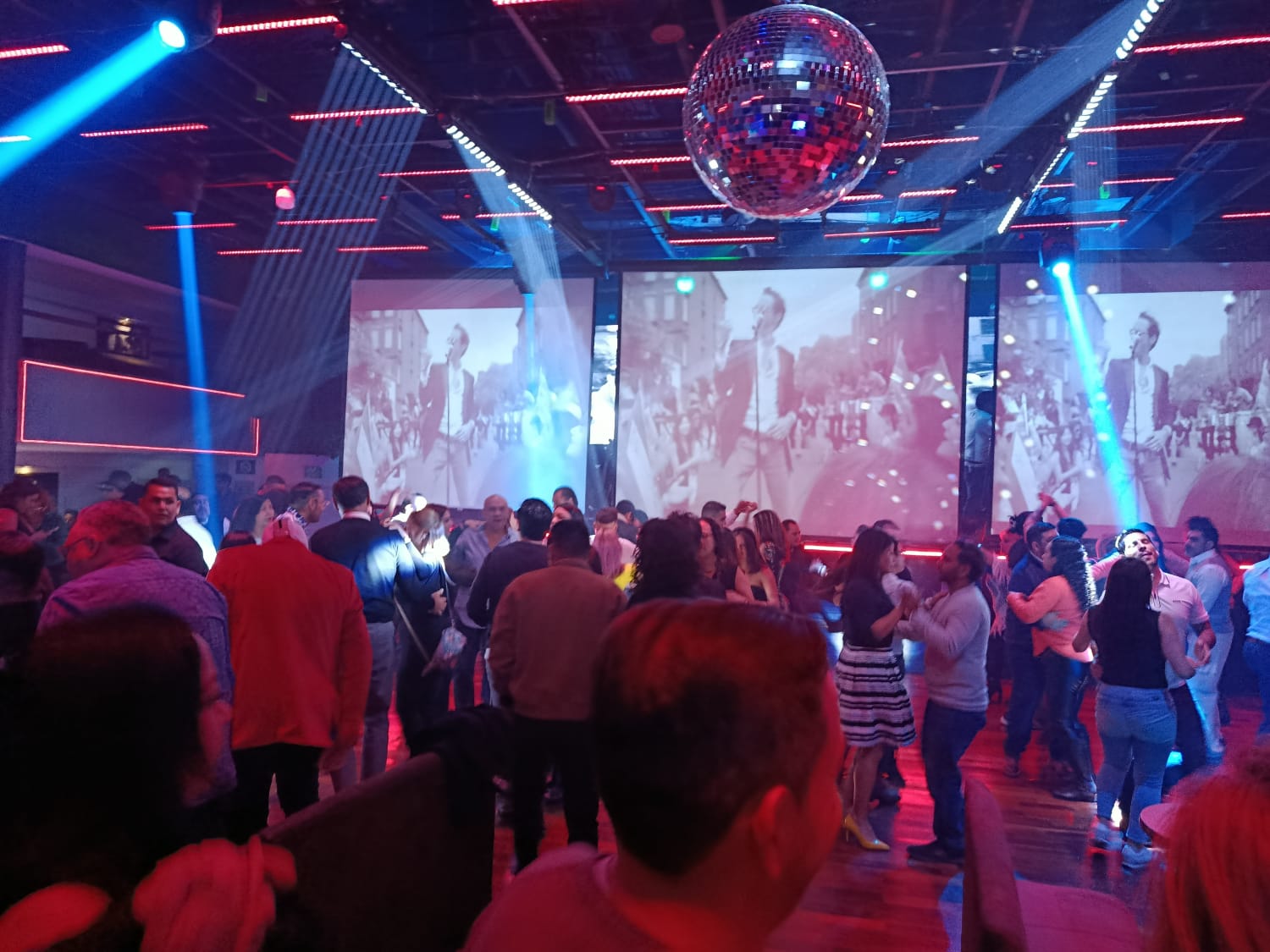 Mambo Café como marca celebra 26 años como templo vivo de la salsa y la ...